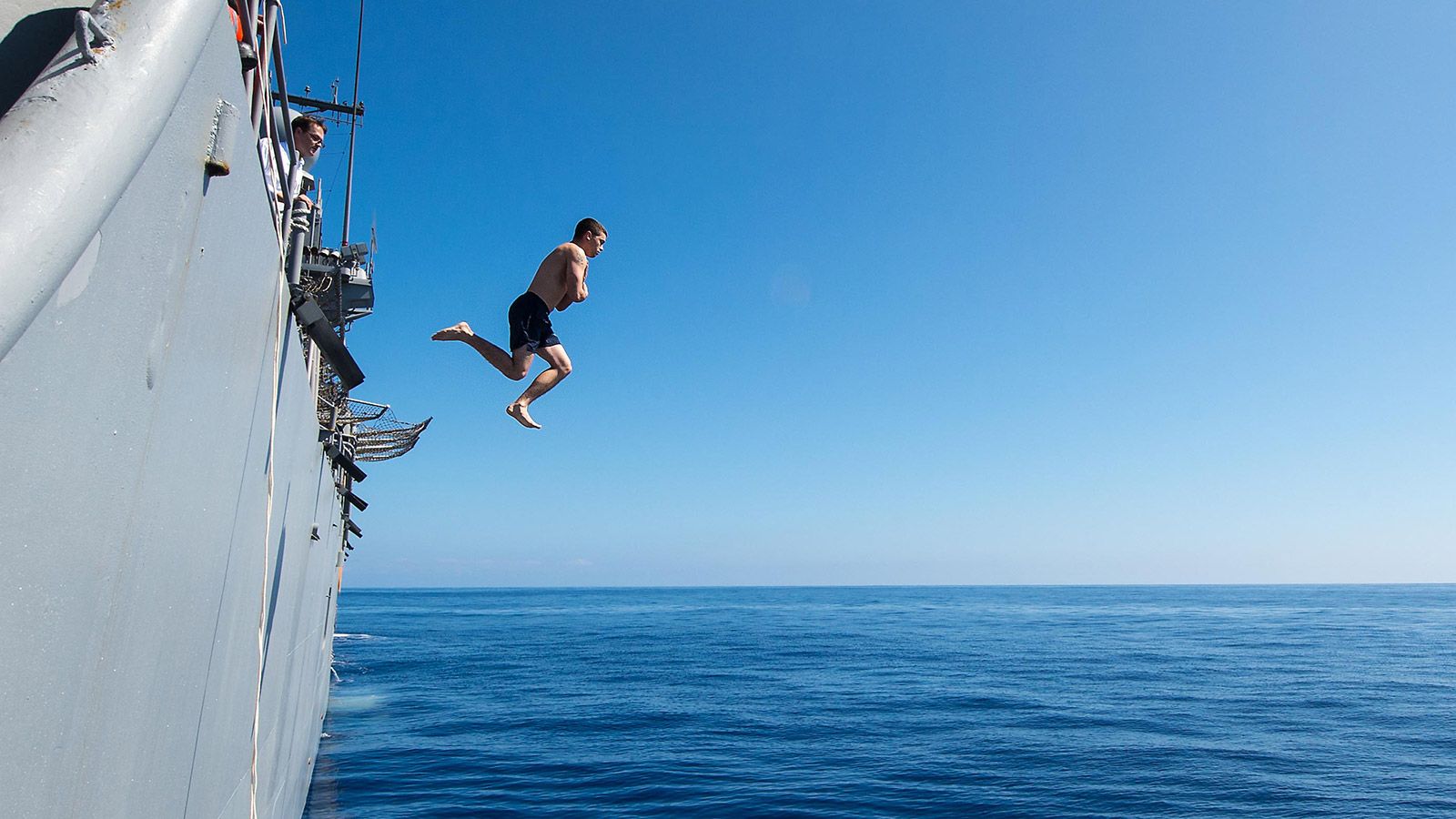 The coolest photos from the US Navy's sea call days
